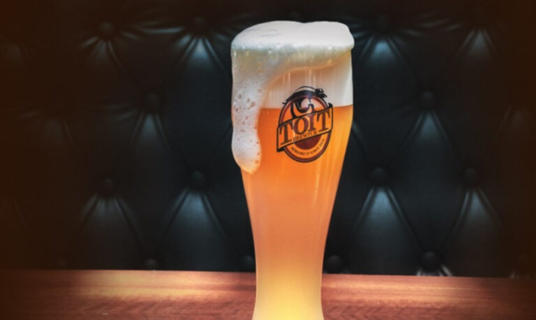 Bangalore's Favourite Craft Beer | Toit | Brewpubs in Bangalore, Pune ...